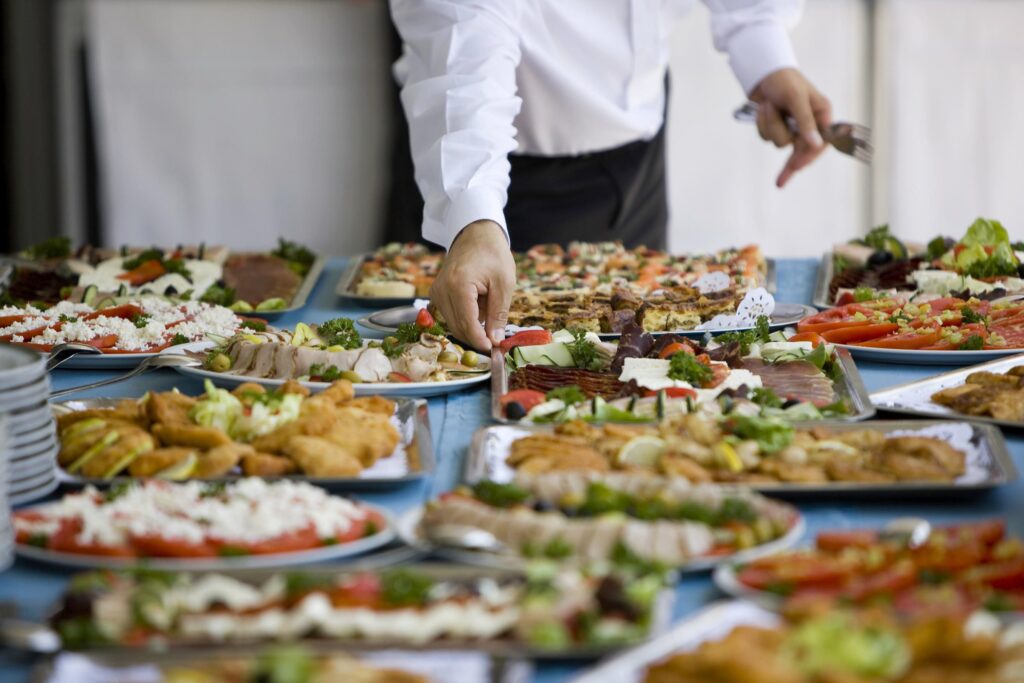 How to Create a Memorable Food Experience for Your Guests